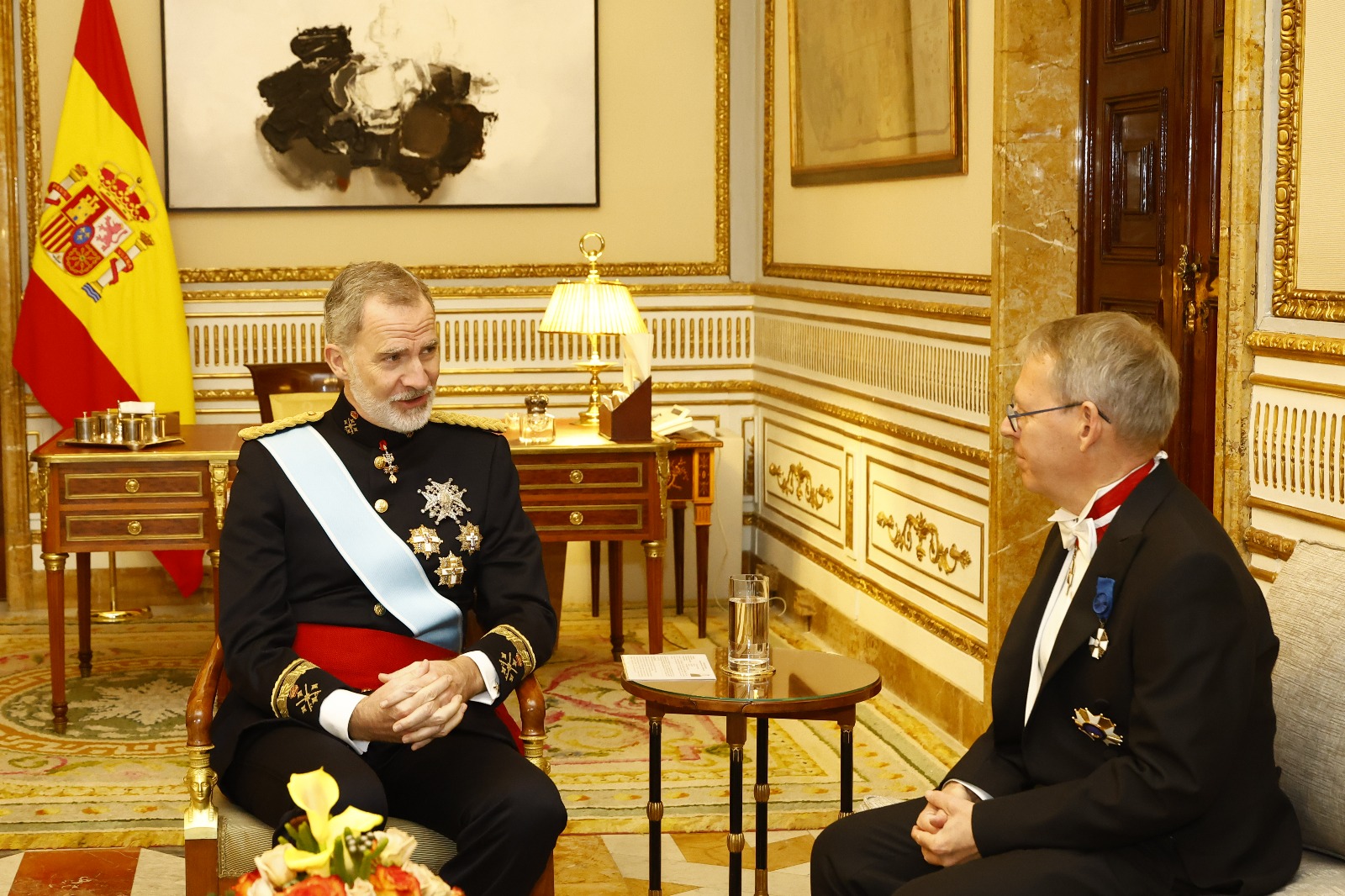 Ambassadör Jari Luoto lämnade sitt kreditivbrev till kung Felipe VI i ...